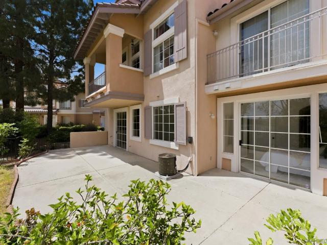 12041 Tivoli Park Row, San Diego, CA 92128 | MLS #260010