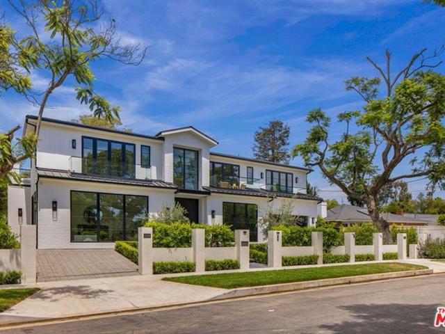 12041 Coyne St, Los Angeles, CA 90049