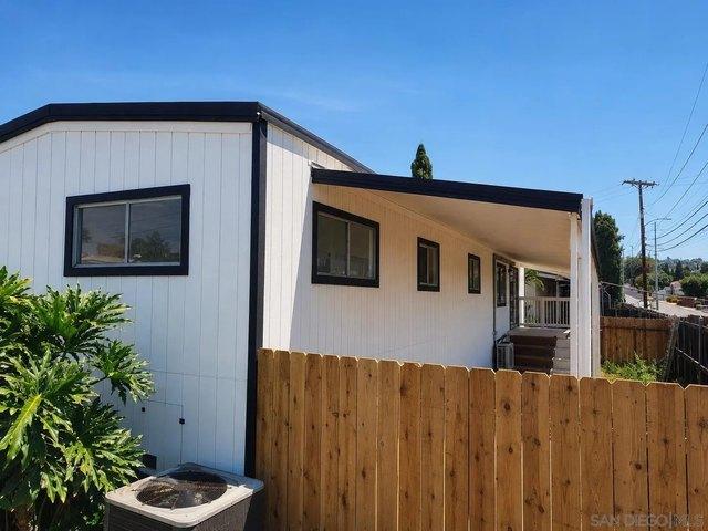 12044 Royal Rd Spc 4, El Cajon, CA 92021