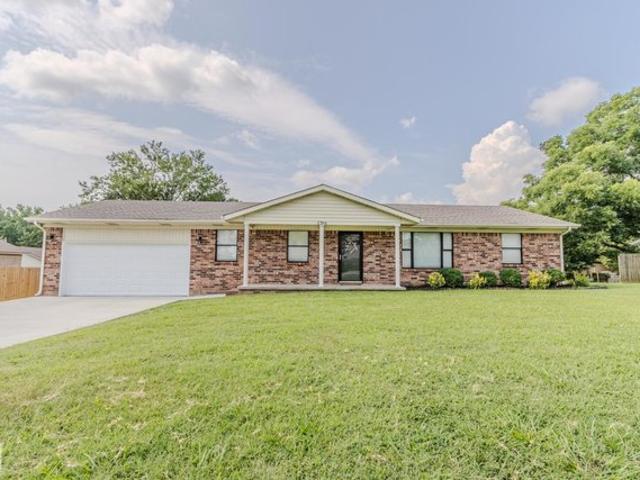 1204 Michael St, Paragould, AR 72450