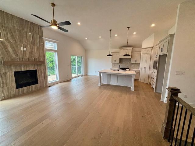 1204 NW 5th Street