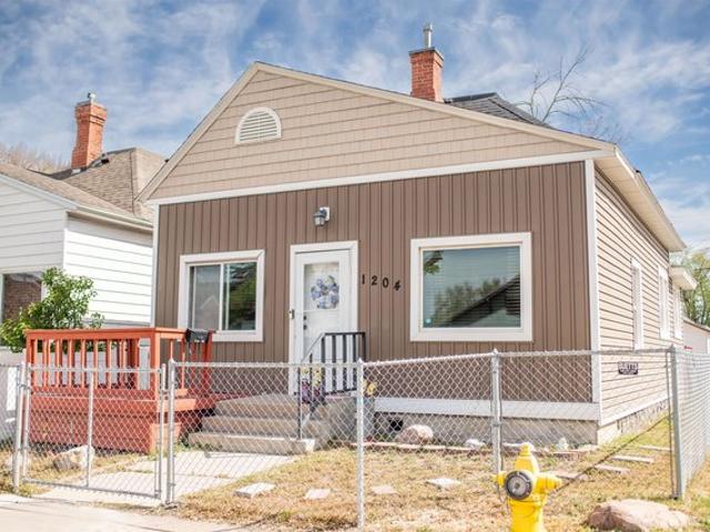 1204 N Arthur Ave, Pocatello, ID 83204