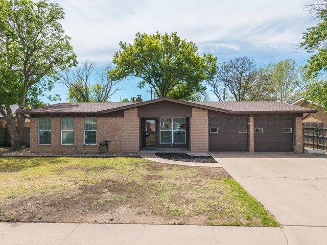 1204 NE 4th St, Dumas, TX 79029
