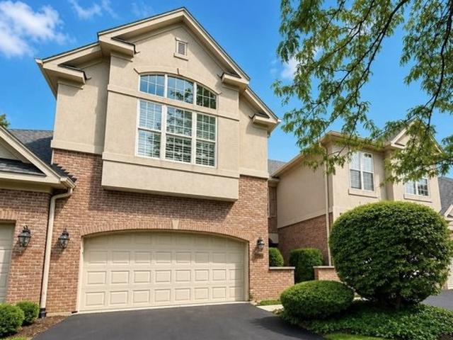 1204 Ashbrook Ct, Darien, IL 60561