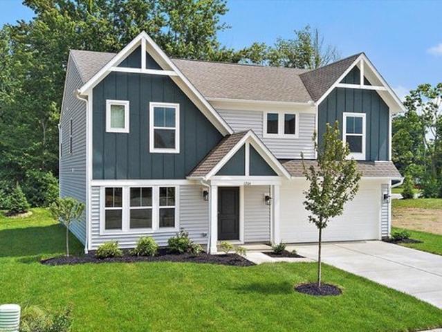 1204 Buxton Oaks Dr, Amelia, OH 45102