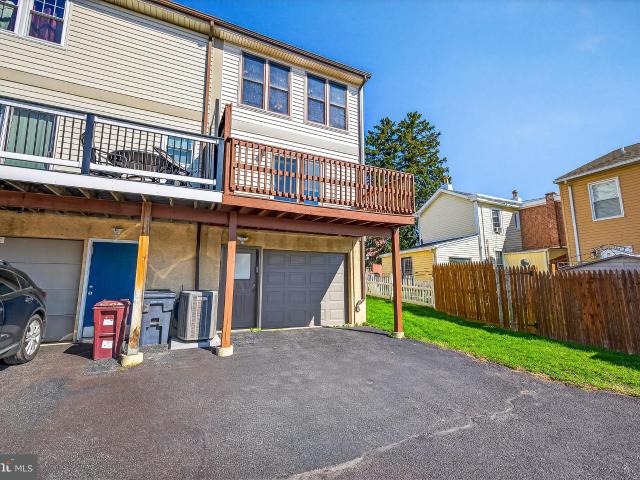 1204 Brown St, Wilmington, DE 19805 | MLS #DENC2100 | Compass