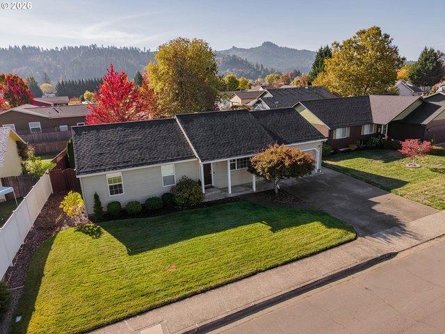 1204 E Second Ave, Sutherlin, OR 97479