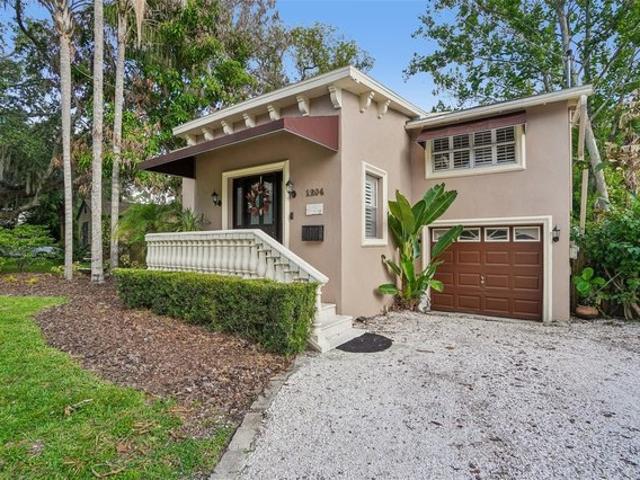 1204 E Park Cir, Tampa, FL 33604