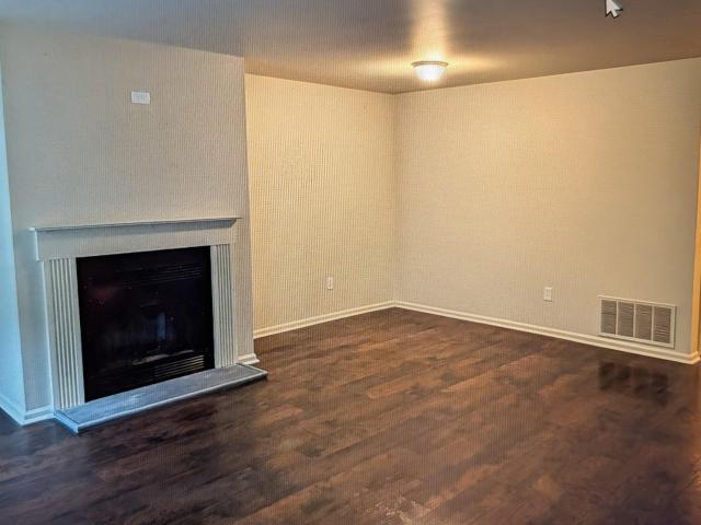 1204 Huntingdon Mews, Clementon, NJ 08021 | MLS #NJCD2114 | Compass