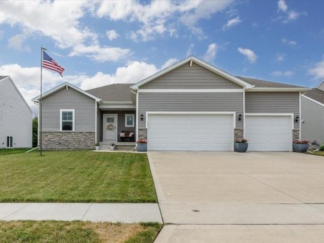 1204 Joshua Dr SE, Bondurant, IA 50035