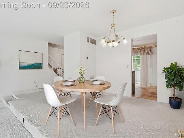 1204 Kings Cove Drive