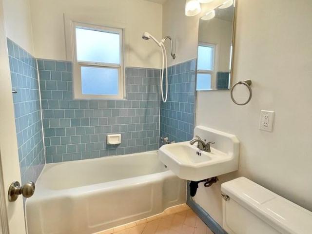 1204 P & 1601 12th St Studio Apartment for Rent at 1601 1601 12th Street & 1204 P Street, Sacramento, CA 95814 Downtown Sacramento