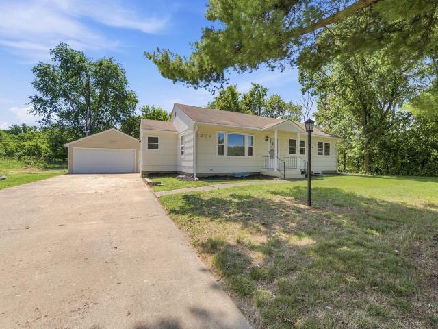 1204 rd Lane NE