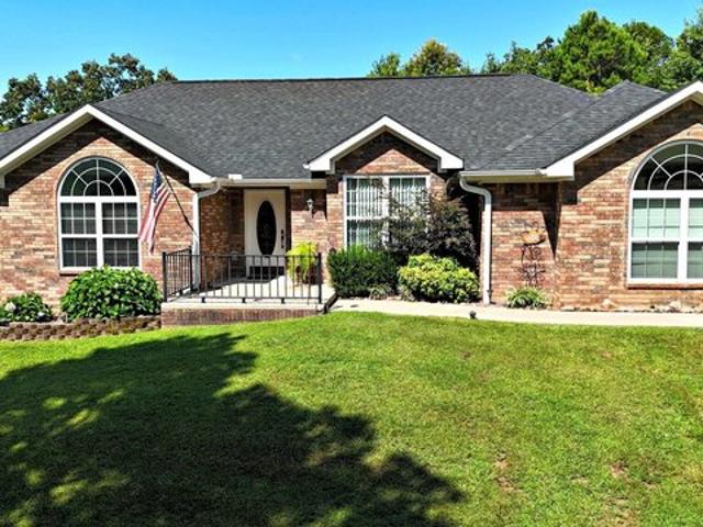 1204 Redbud Dr, Mena, AR 71953
