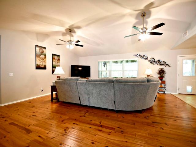 1204 Redbud Drive