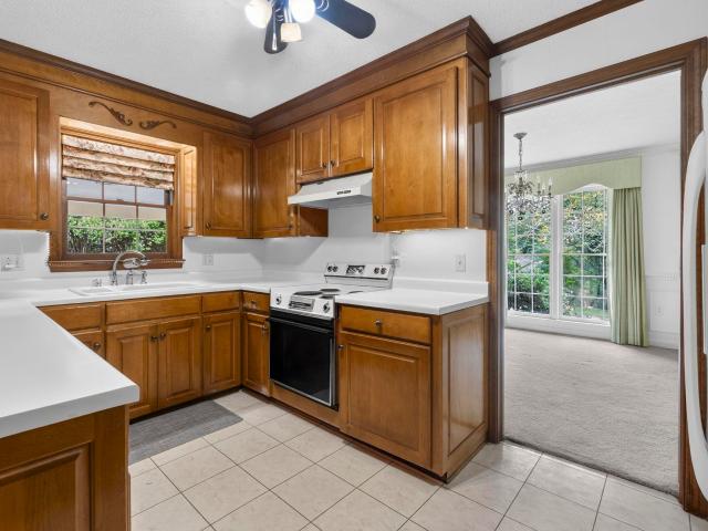 1204 Stonehurst Drive