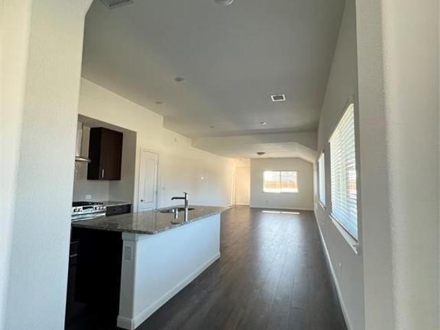 1204 Sumner St, Aubrey, TX
