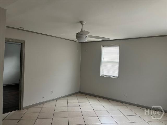 1204 W Victory Drive A