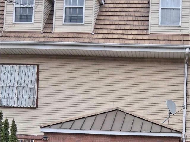 1204 Vyse Avenue | Compass