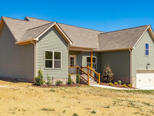 1204 Vickie Ln