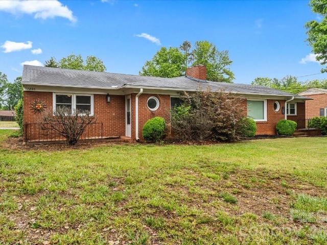 1204 W 5th Ave, Lexington, NC 27295 | MLS #4376