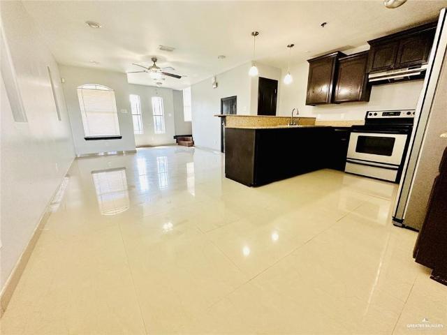 1204 W Fig Avenue 2