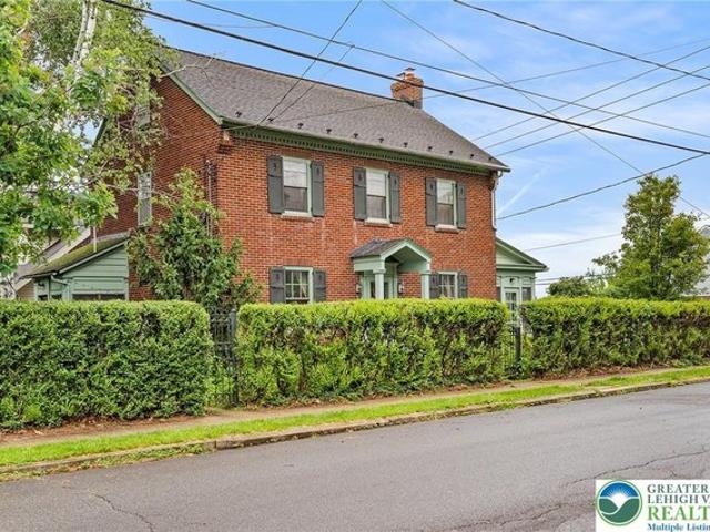 1204 W Market St, Bethlehem, PA 18018