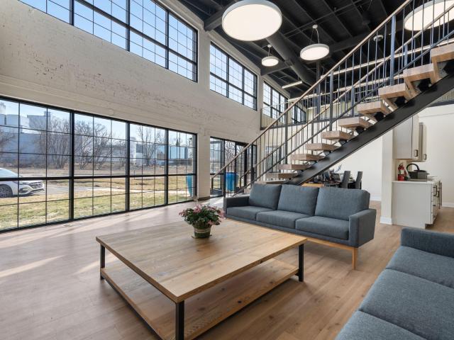 1204 W Western Avenue # #5