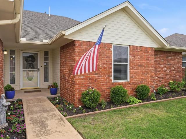 1204 Wendy Lane