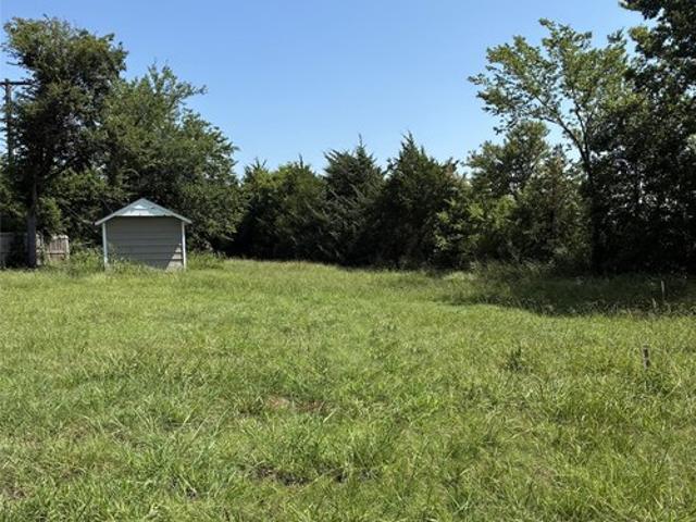 1204 Williamsburg Rd, Greenville, TX 75401