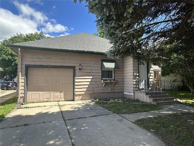 1204 2nd Ave NW, Austin, MN 55912