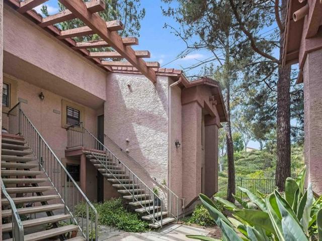 12051 Alta Carmel Ct Unit 208, San Diego, CA 92128