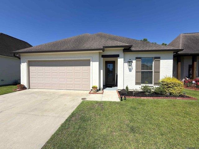 12051 Rotterdam Ave, Geismar, LA 70734