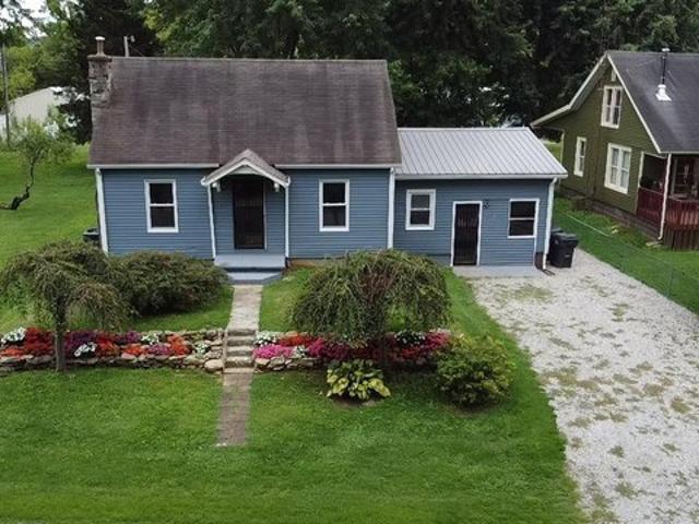 12054 Markland Town Rd, Florence, IN 47020