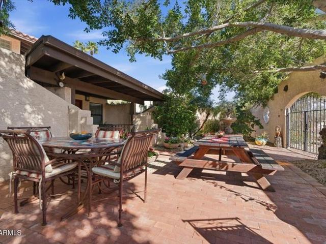 12054 S Tonalea Dr, Phoenix, AZ 85044