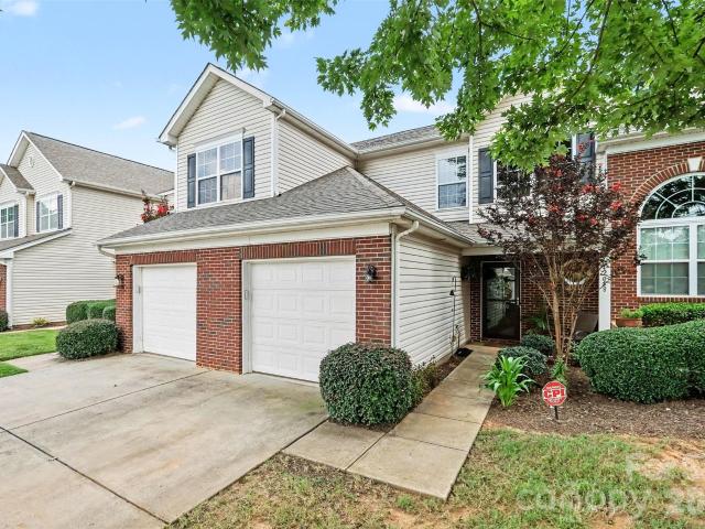 12058 Stratfield Place Circle