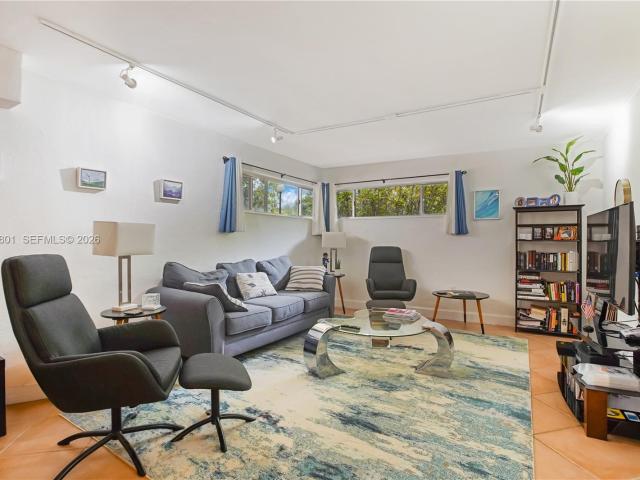 1205 Mariposa Ave, Unit 102, Coral Gables, FL 33146 | MLS #A12002
