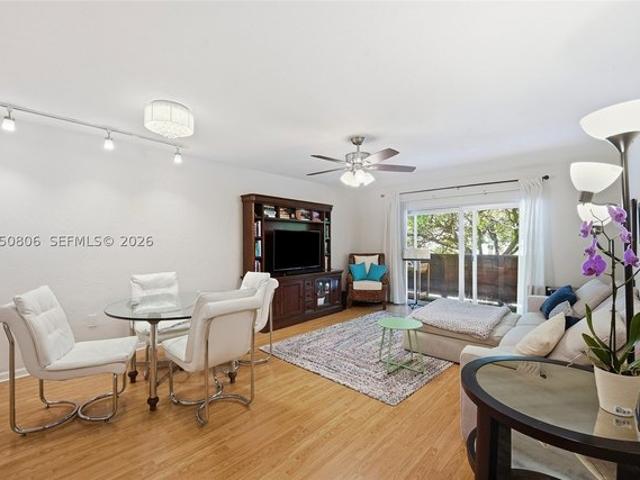 1205 Mariposa Ave Apt 403, Coral Gables, FL 33146