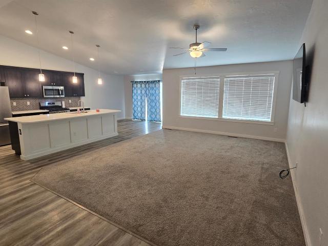 1205 NW 20th Ct