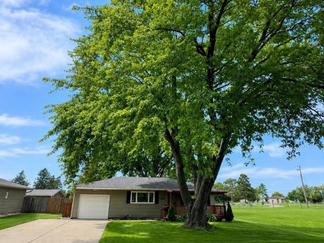 1205 N Edgelawn Drive