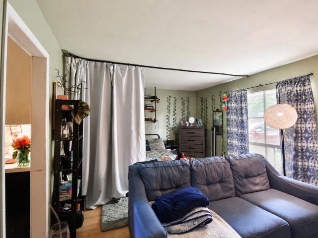 1205 N Nixon Drive