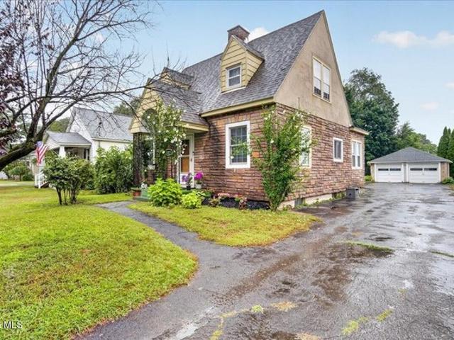 1205 N Westcott Rd, Schenectady, NY 12306