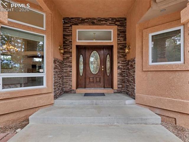 1205 Oakmoor Heights