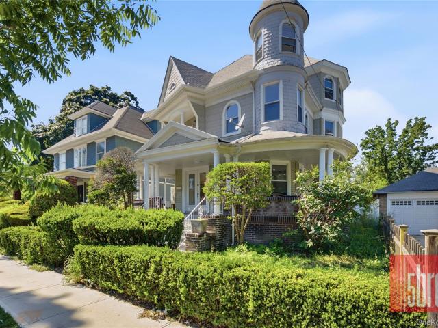 1205 Beverley Road