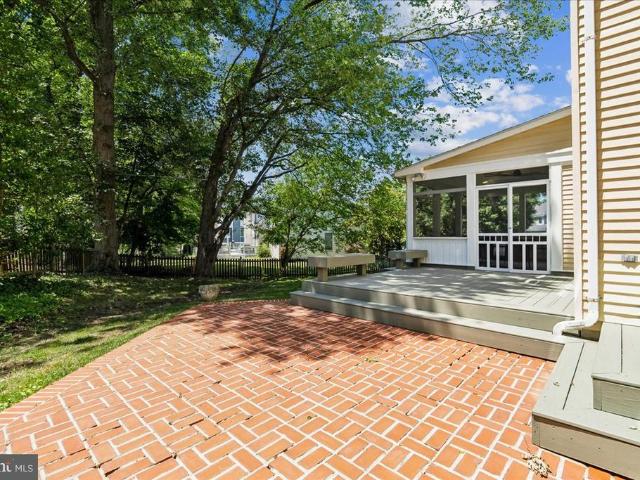 1205 Britania Lane