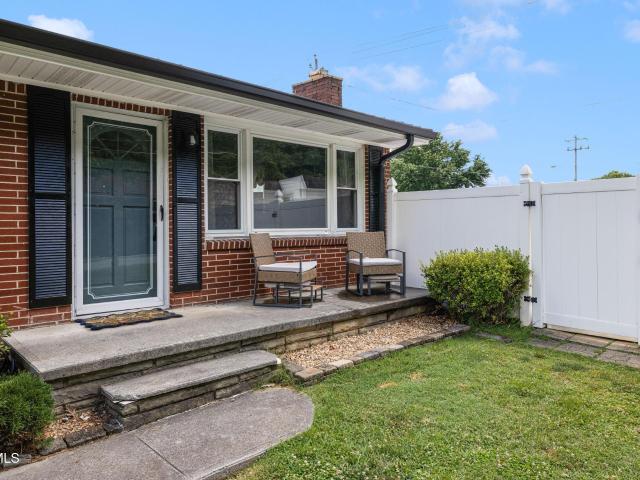 1205 Circle Drive