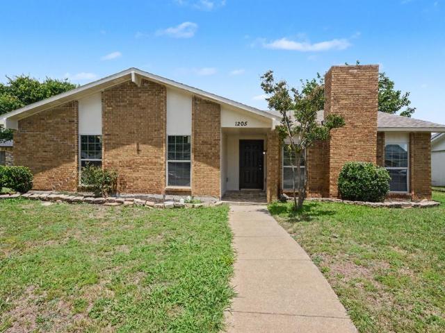 1205 Crestwood Court