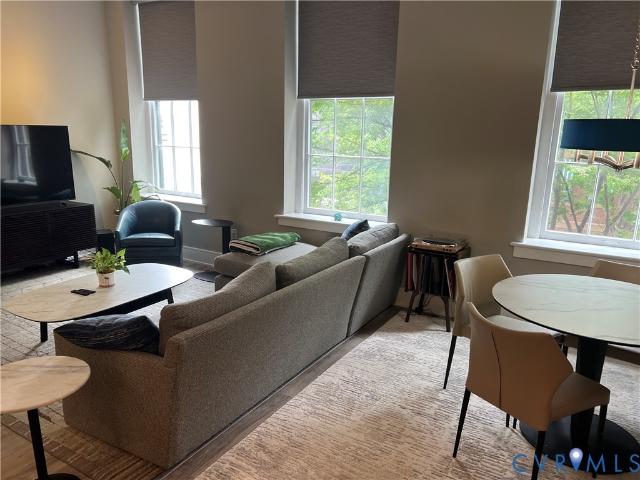 1205 E Main St, Unit U2E, Richmond, VA 23219 | MLS #2611