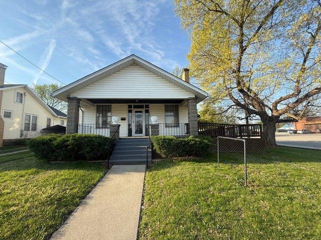 1205 E Main St, Olney, IL 62450