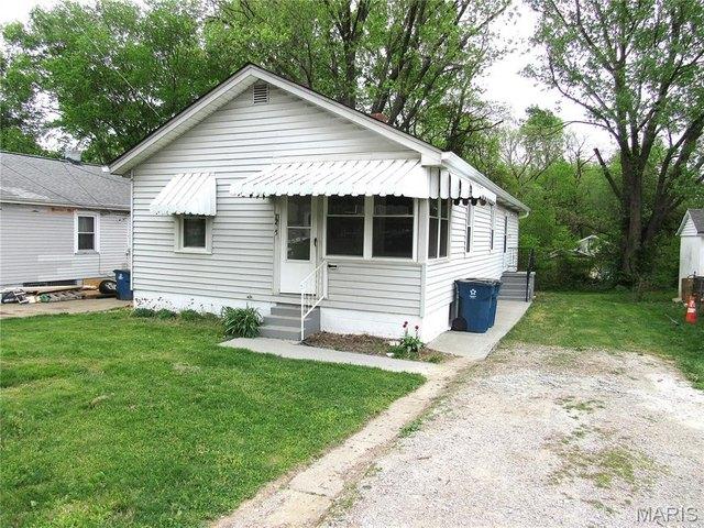 1205 Florence St, Alton, IL 62002